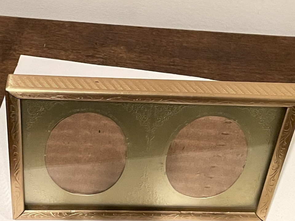 Vintage brass frame with embossed brass mat Photo Frames old easel 2 ...