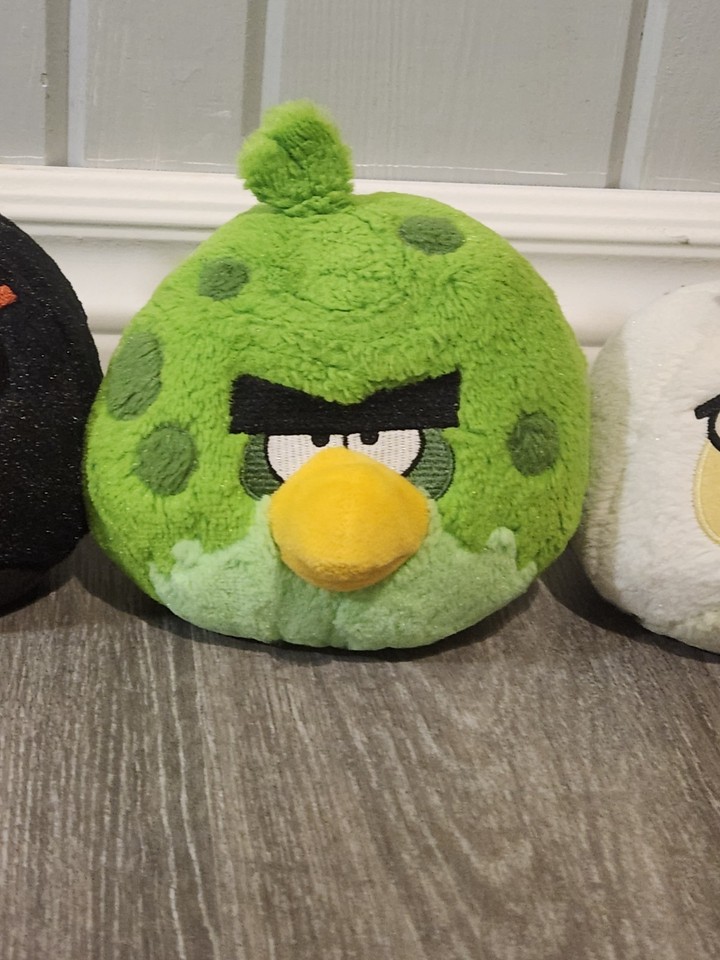 Dump Bucket Of Angry Birds Plush Lot Of 6 - Terence - Red - Blue Jay - Matilda | eBay