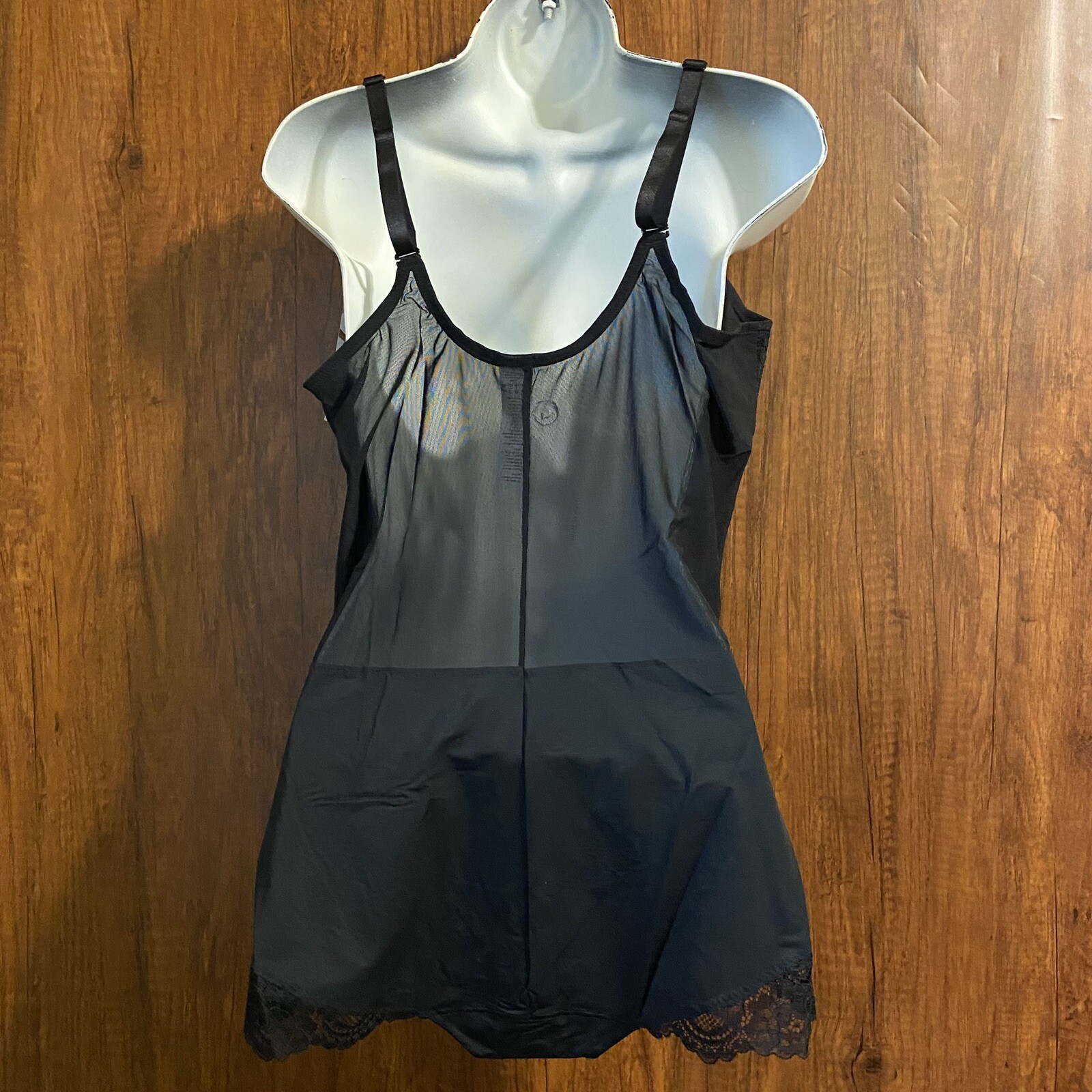 Spanx+RED+HOT+M+Lace+Panty+Bodysuit+10187R+Pink+%2386921 for sale ...