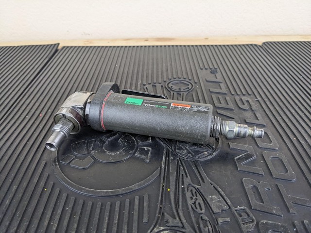 20000 RPM Ingersoll Rand Cyclone 90 Degree Grinder CA200 for sale ...