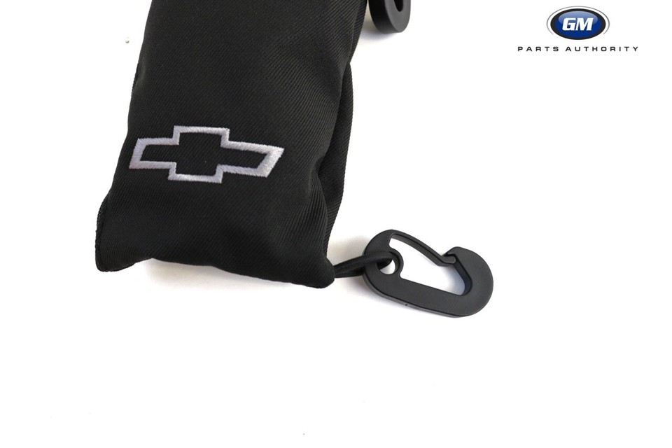2018-2023 Chevrolet Traverse Vertical Cargo Net 23398581 Black w/ Logo ...
