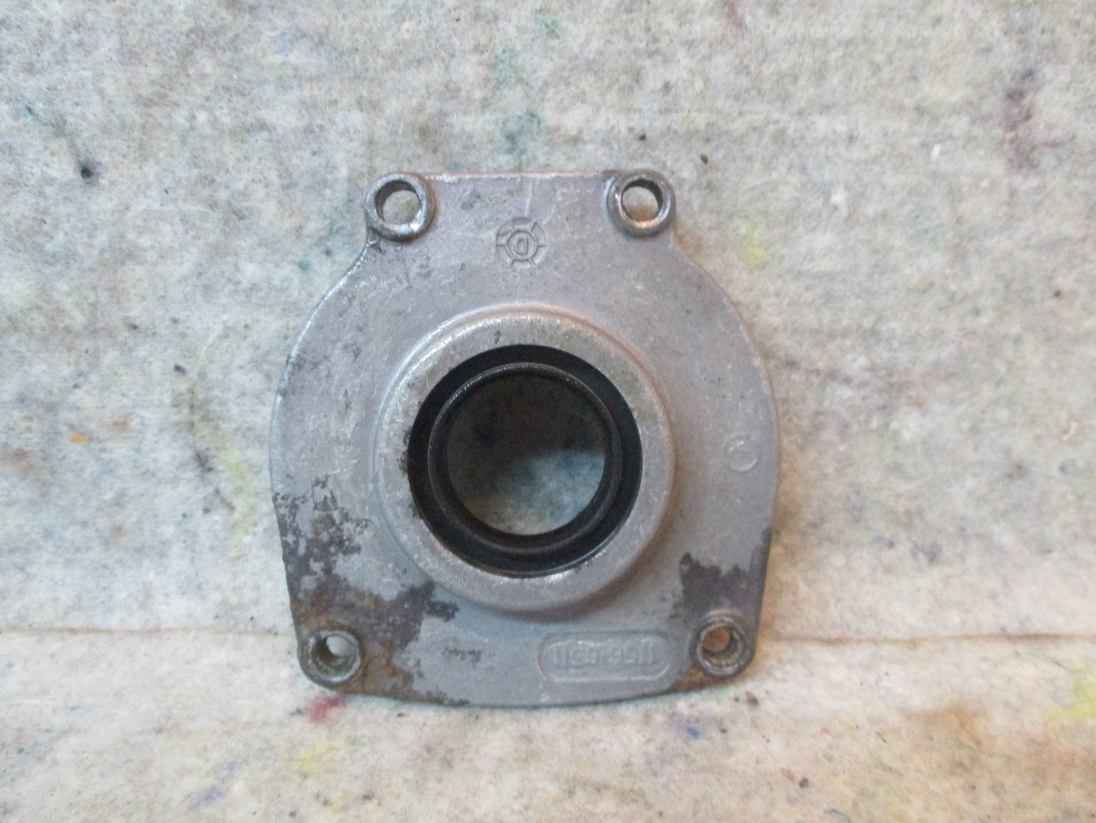 MERCURY LOWER END CAP ASSY #7809T 1 | eBay