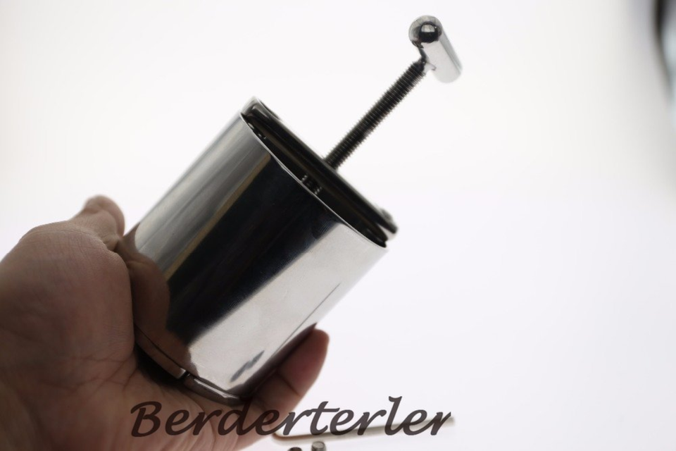 Heavy Stainless Steel Ball Chamber CBT Scrotum Pendant Testicle Ball ...