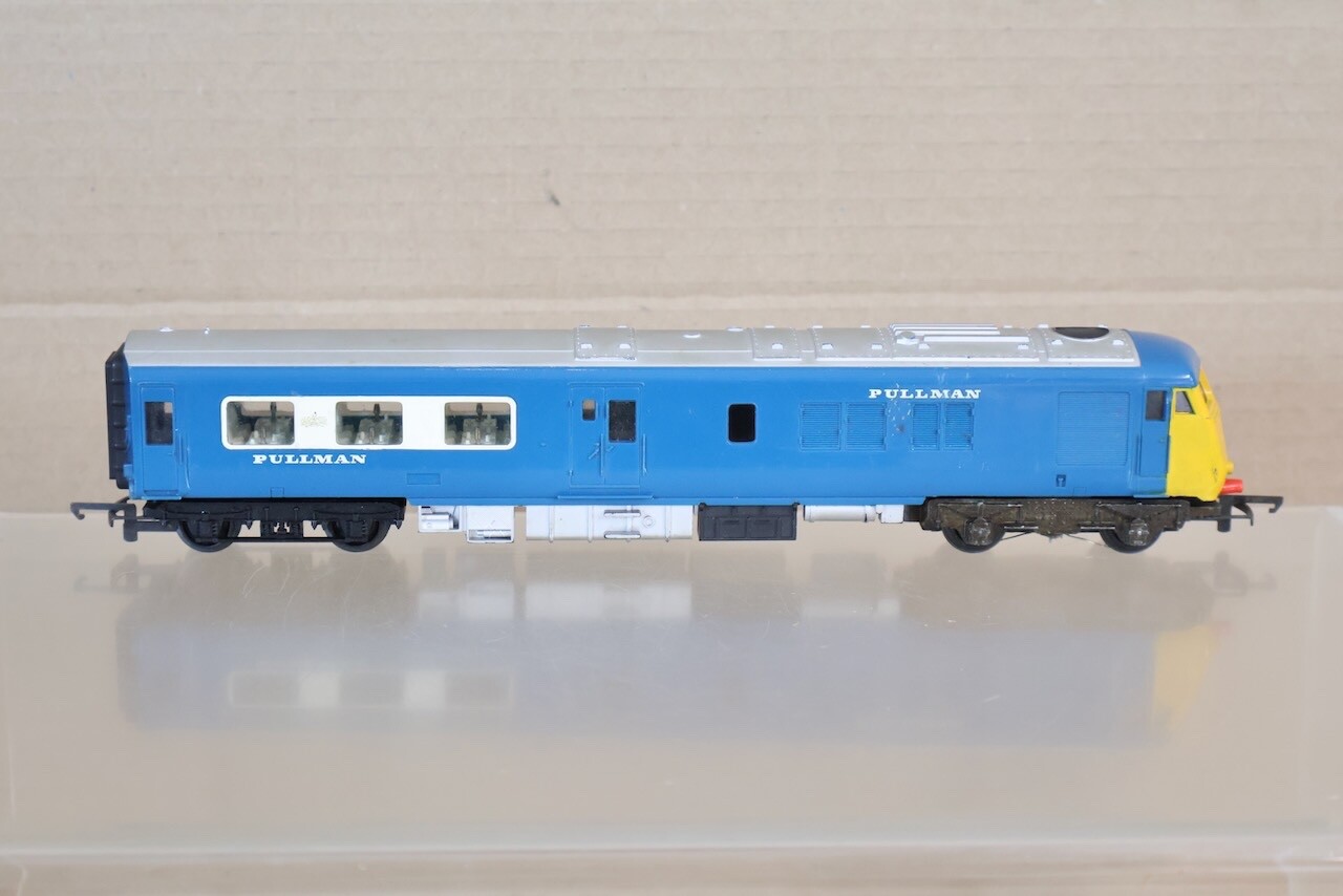 TRIANG HORNBY R555 BR BLUE PULLMAN DMU DIESEL LOCOMOTIVE POWER CAR oj ...