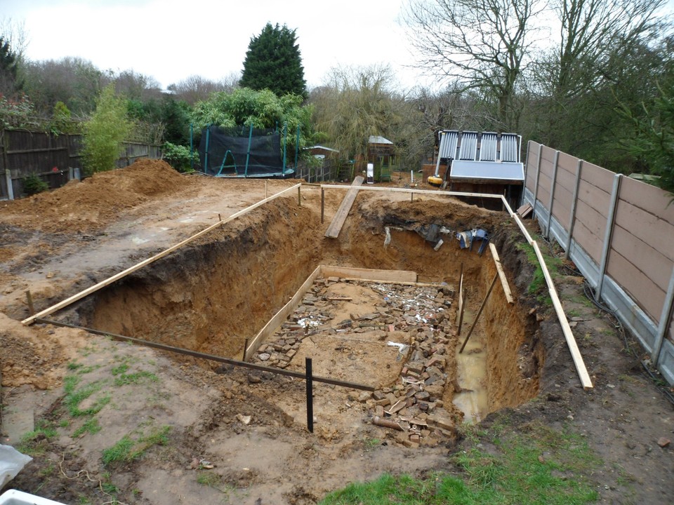 SWIMMING POOL DIY SELF BUILD BLOCK & LINER POOL KIT 24 ft X 12 ft FLAT ...