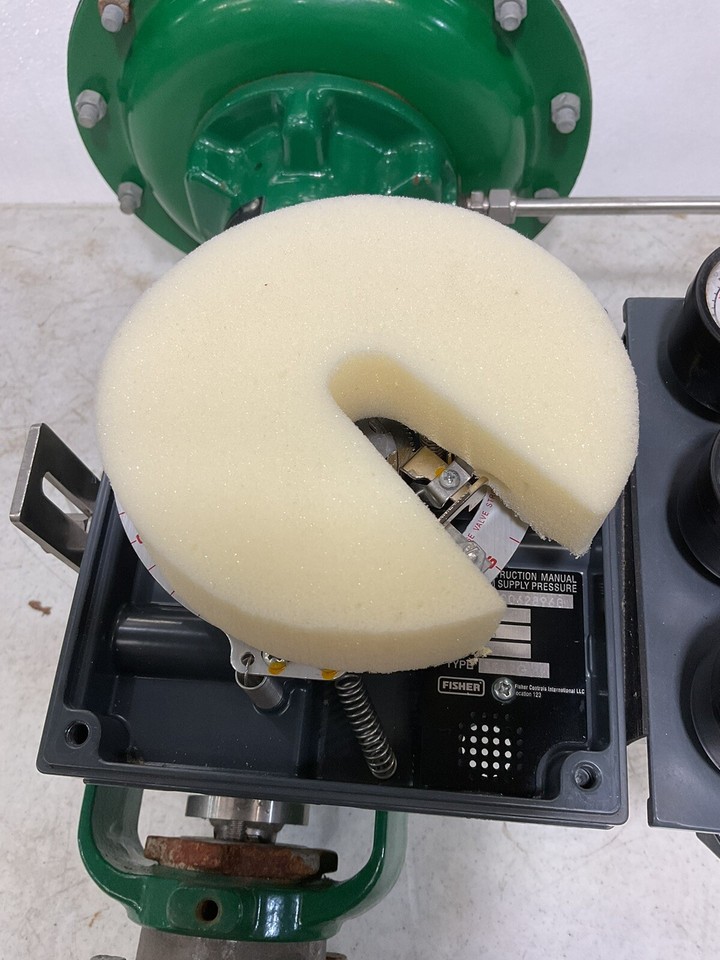 Fisher 1” EZ 667 Size 30 Stainless Steel Flanged Control Valve CL 150 ...