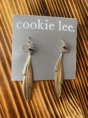 Cookie Lee Lightweight Gold Colored Leaf/Feather Fashion Earring | eBay