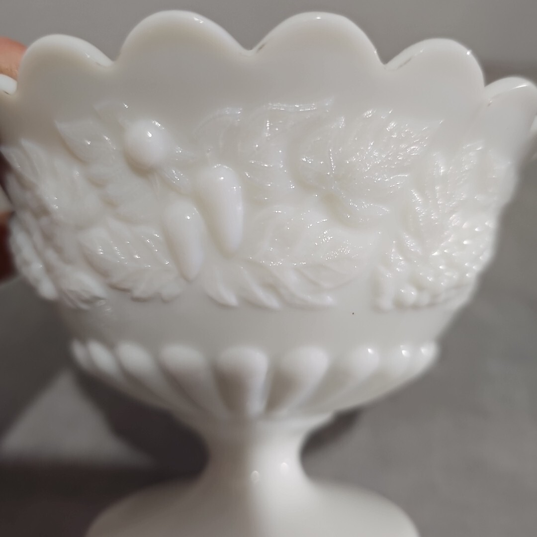 Westmoreland Iridescent Milk Glass Grape & Fruit Pedestal Compote Dish ...