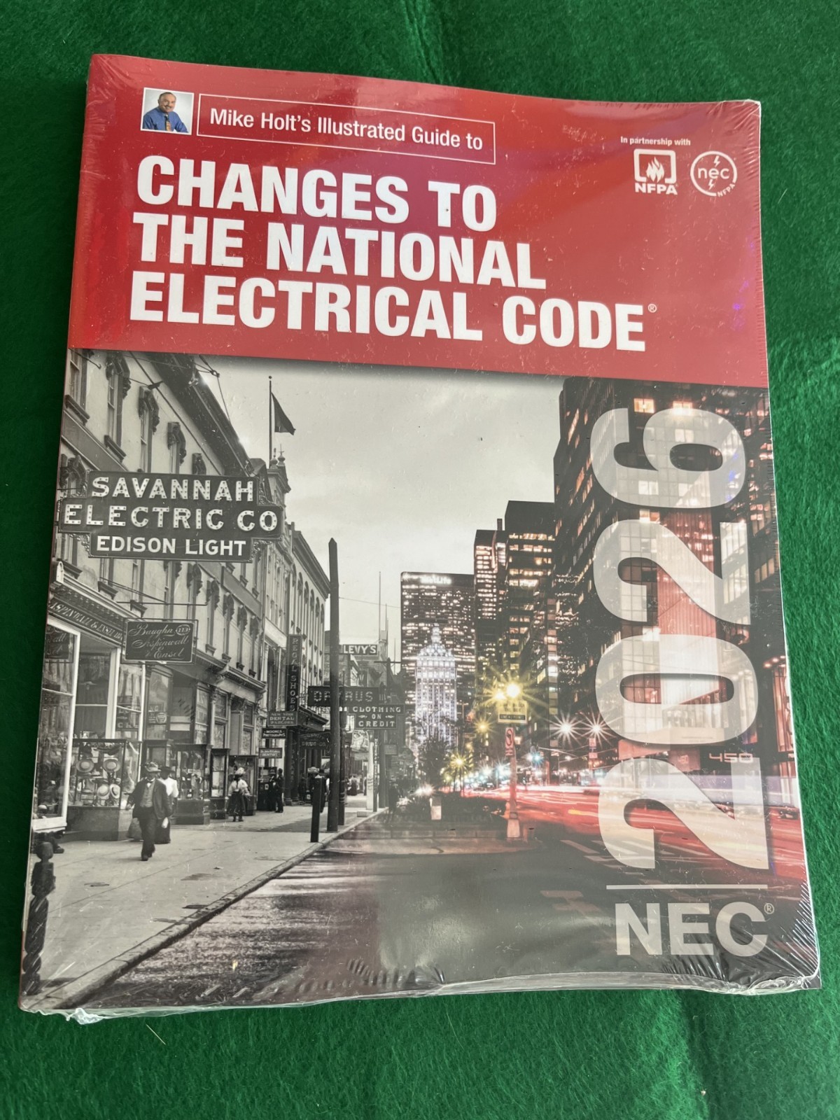 Mike Holt's Illustrated Guide to Changes to the National Electrical ...