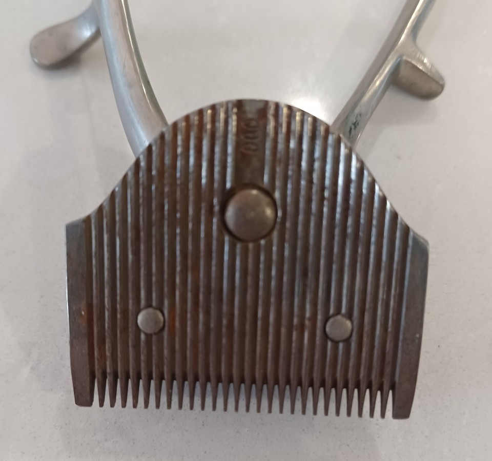 Vintage 1920s-50s Manual Hair Clipper Barber Hand Trimmer Metal ...