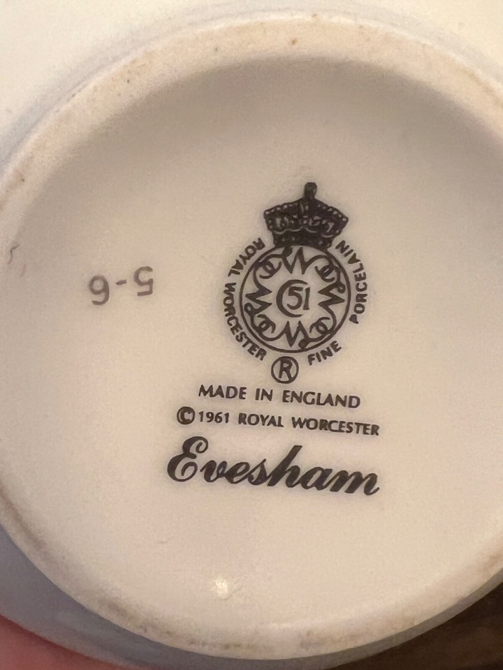 Evesham Royal Worcester 49-piece dinner set | eBay