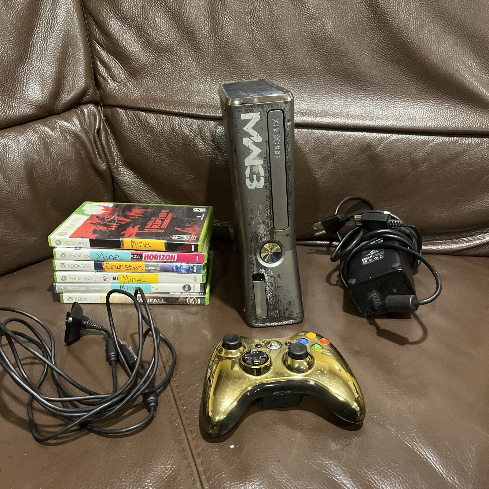 Xbox 360 S Call Of Duty Modern Warfare 3 MW3 Edition 320GB Console ...