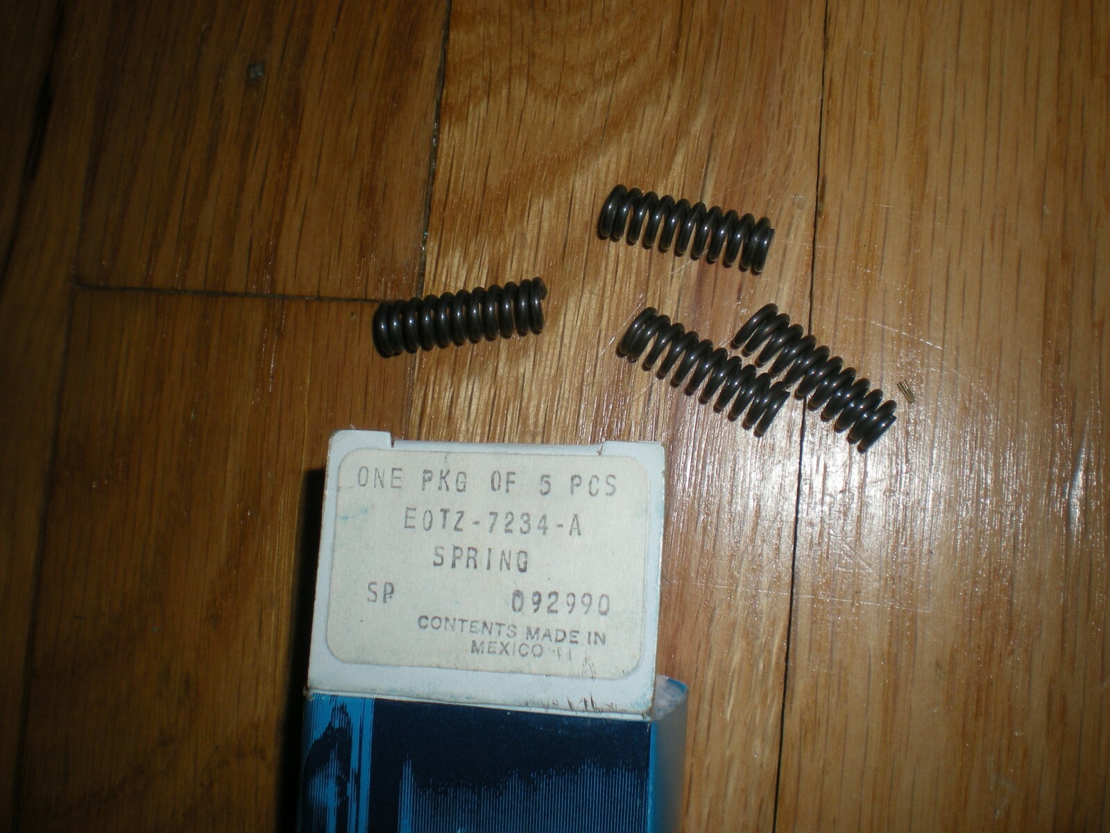 NOS 1980 - 1989 Ford Truck 4spd Overdrive Shifter Interlock Springs ...
