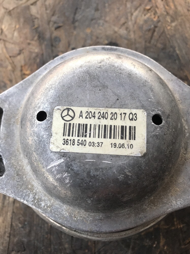 2009-2010 Mercedes-Benz GLK Motor Mount OEM!! A2042402017 | eBay