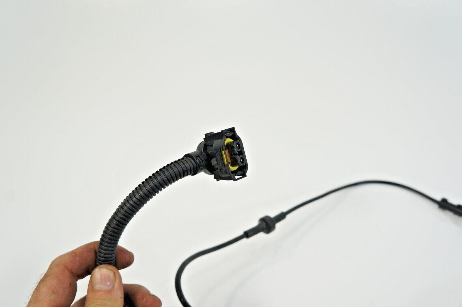 11-2010-bmw-528i-f10-n52-3-0l-canshaft-sensor-wire-harness-plug-7578676