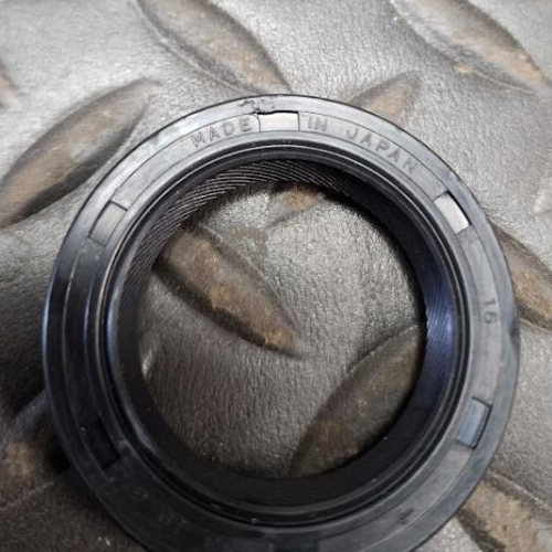 Engine Crank Seal - 8067-33030 / 052-3640 - For Subaru & Saab 1992-2019 ...