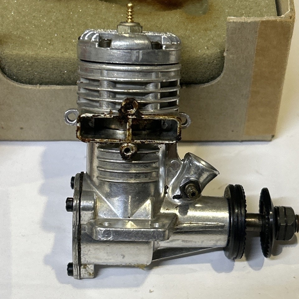 NIB Fox 35 Stunt control line model airplane engine .35 vintage glow ...