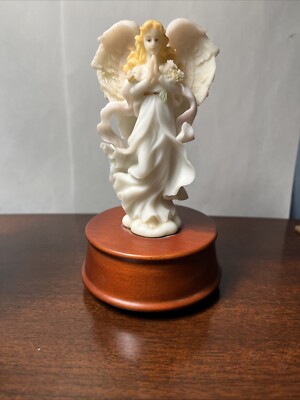 Seraphin Classics Faith Angel Music Box "The Praying Angel" # 92863 | eBay