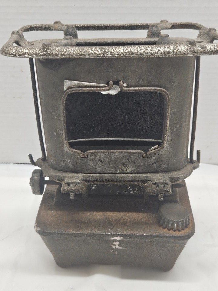 Vintage Taylor & Boggis No. 1 W/ GAME Logo Cast Iron Sad Iron Stove ...