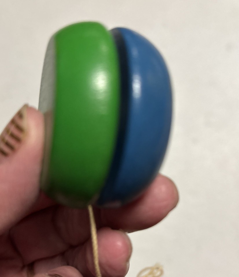 Vtg 1950's Genuine Beginners Duncan Yo-Yo Green & Blue Wooden Original ...