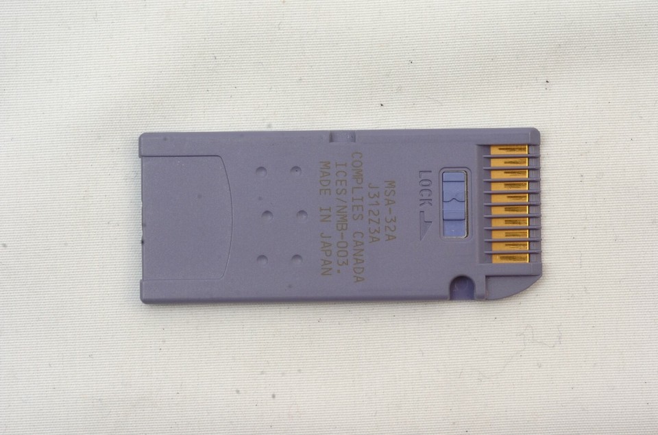@ SakuraDo Camera @ Rare! @ Sony Memory Stick 32MB MSA-32A Made in ...
