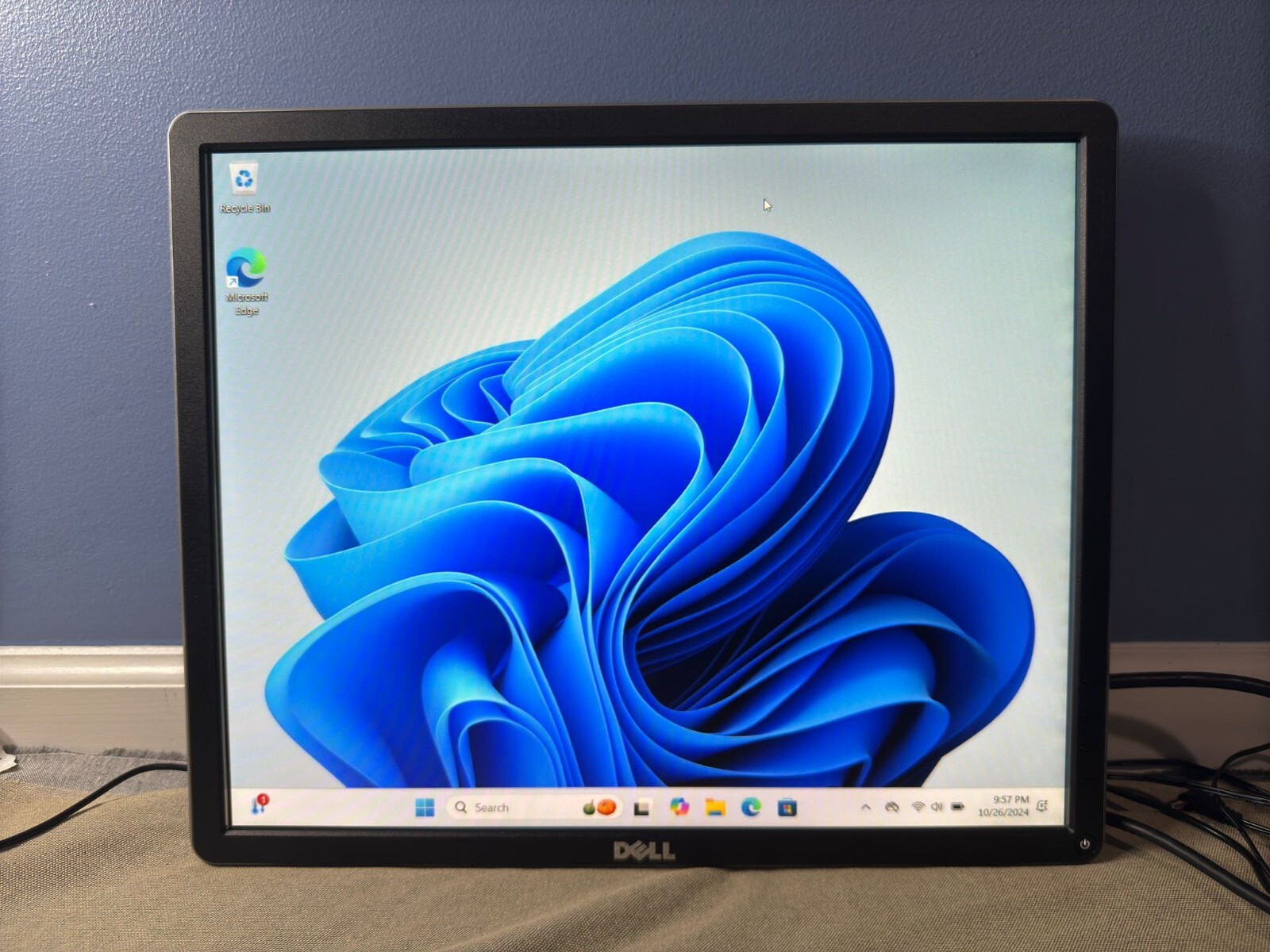 Dell P1914SF 19" Monitor 1280x1024 DisplayPort WITH VGA NO STAND, Power ...