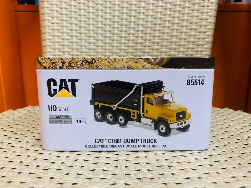Caterpillar Cat CT681 Dump Truck 1/87 Scale HO DieCast Model DM85514 ...