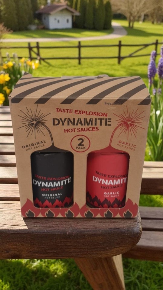 Dynamite Hot Sauce Gift Set 2 Pack Original & Garlic Flavours Spicy ...