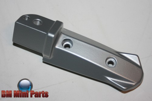 BMW Foot Peg Rest Right Rear 46712331322 259 C1 K589 | eBay