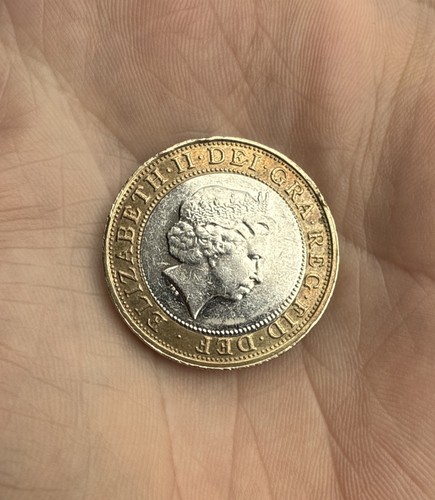 Valuable £2 Two Pound Coins 2013. Standing On The Shoulders of Giants ...