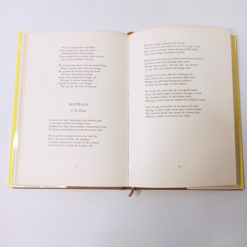 A Treasury of Favourite Australian Poems by Currey O'Neil Hardcover ...