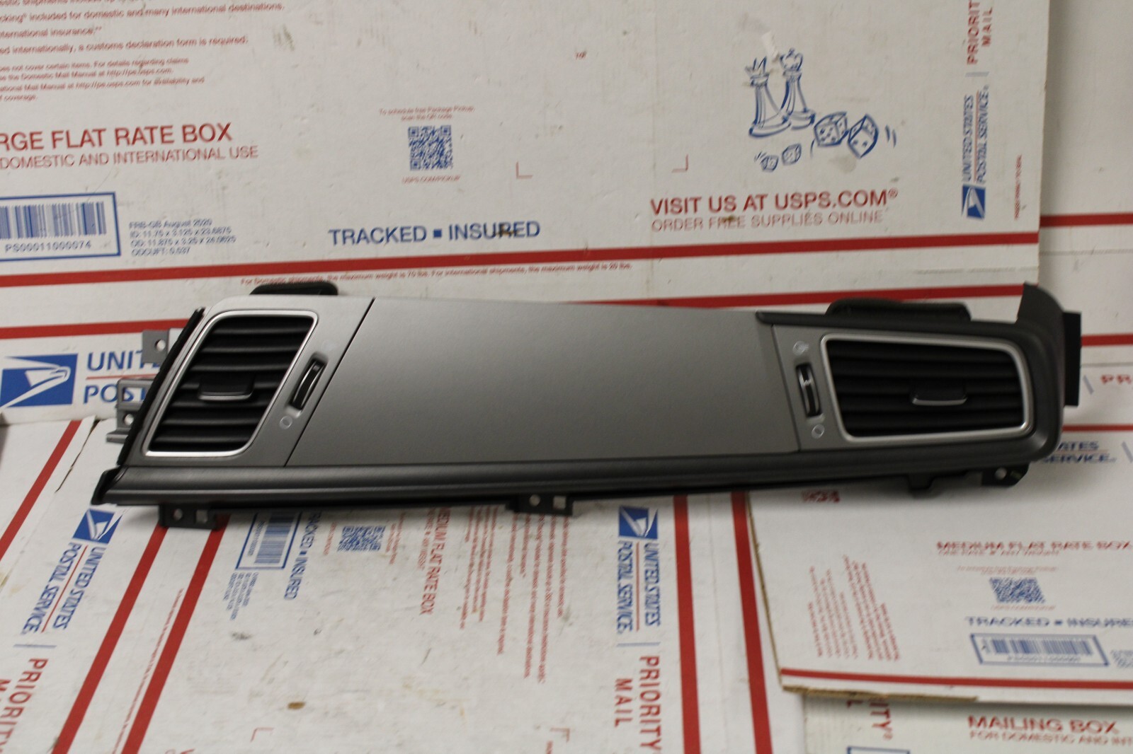 2017 2018 2019 KIA NIRO AIR VENT DASH TRIM OEM | eBay