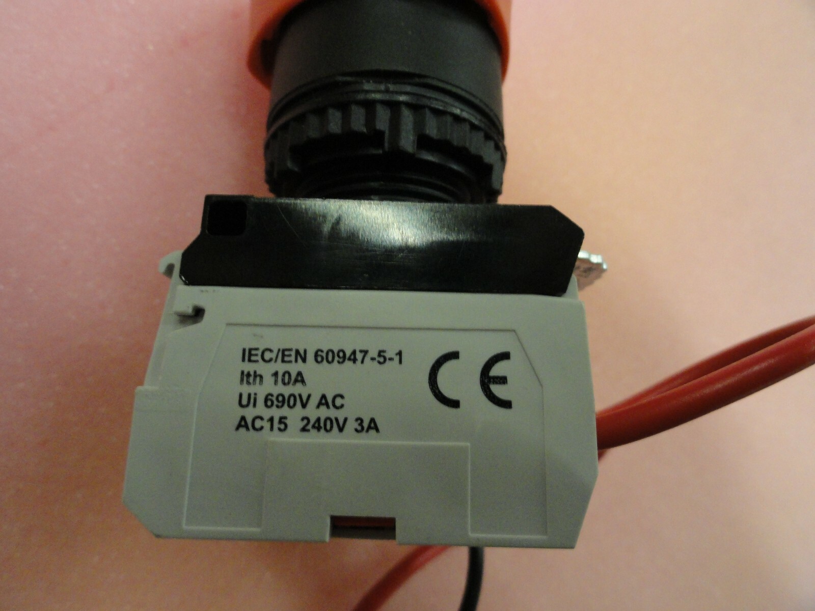 Baco 60947-5-1 Push Button Switch w/2 33E01 Micro Relay's | eBay