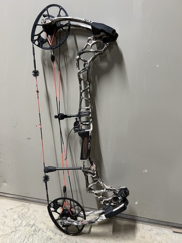 Mathews Triax 70# 27” Draw LH | eBay