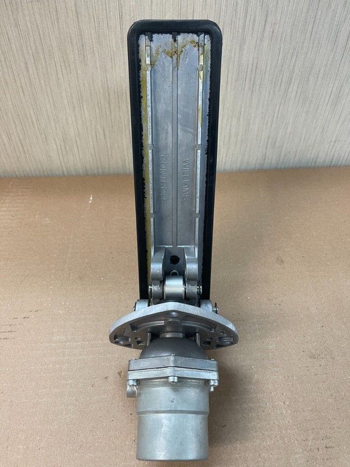 113074 / WM453C - PNEUMATIC THROTTLE PEDAL, WILLIAMS CONTROLS | eBay