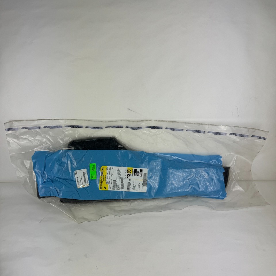 OEM GM 2015 - 2020 Cadillac Escalade Front Driver Side Fender Insulator ...