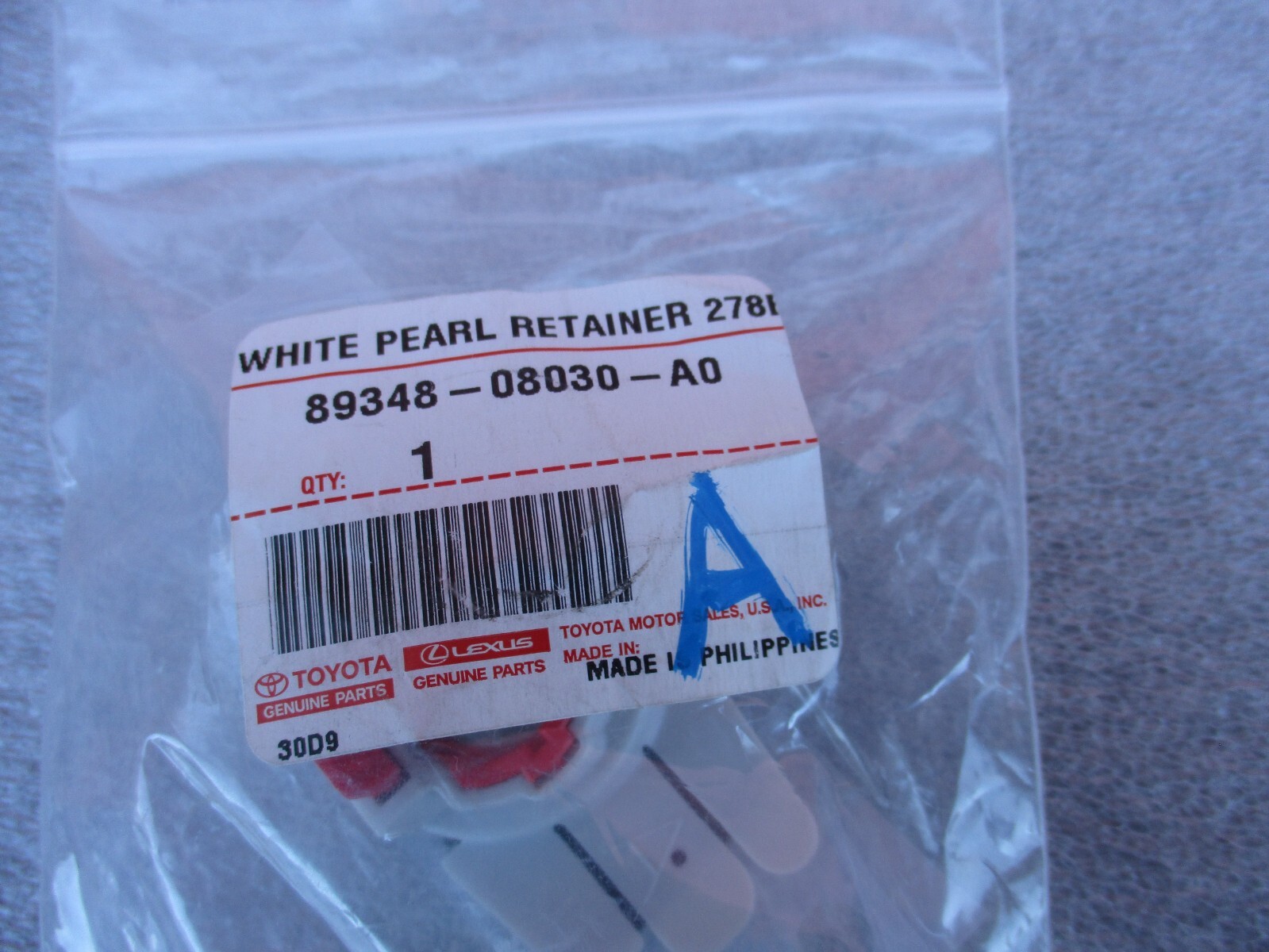 2018-2020 Toyota Sienna Parking Sensor Retainer Bracket OEM 89348-08030 ...
