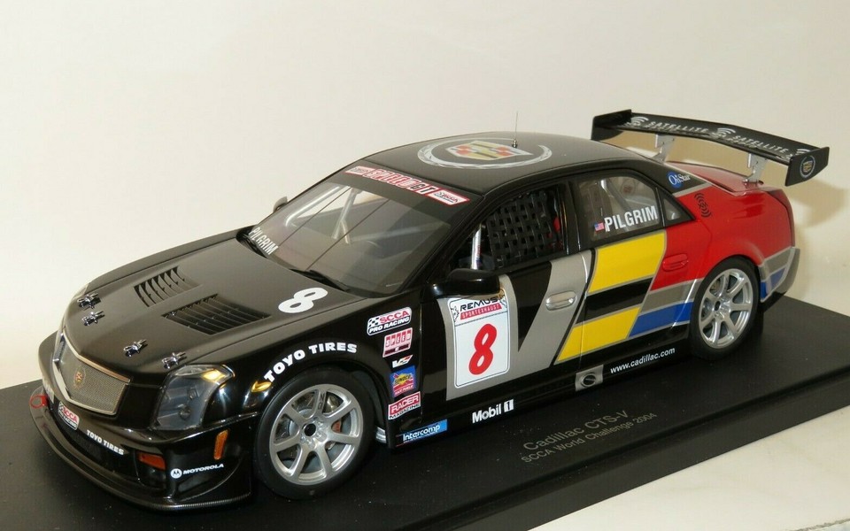 1/18 AUTOart Cadillac CTS-V SCCA World Challenge 2004 #8 A.Pilgrim | eBay