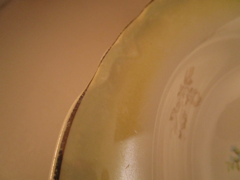 Vintage Thompson Francis Yellow Lustre Flowers Round Decorative ...