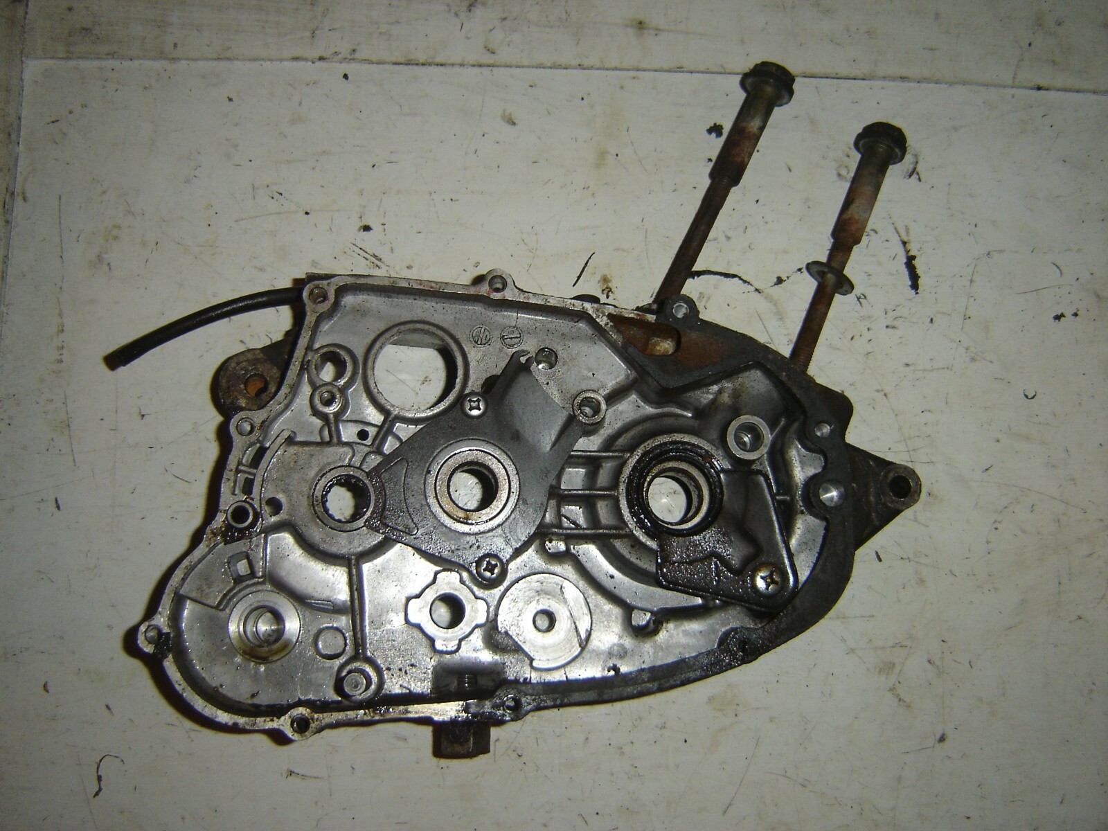 YAMAHA DT100 DT 100 RIGHT ENGINE CYLINDER 1979-1983 | eBay