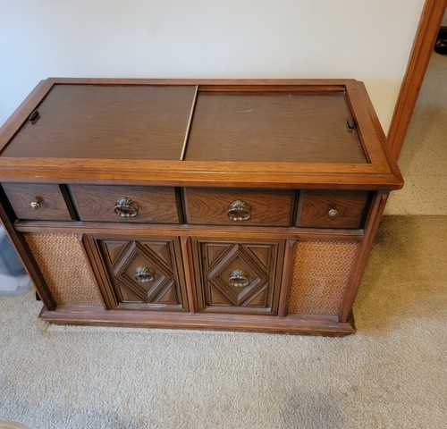 1970s Magnavox Stereo Console Radio Record Player. PICK UP ONLY! | eBay