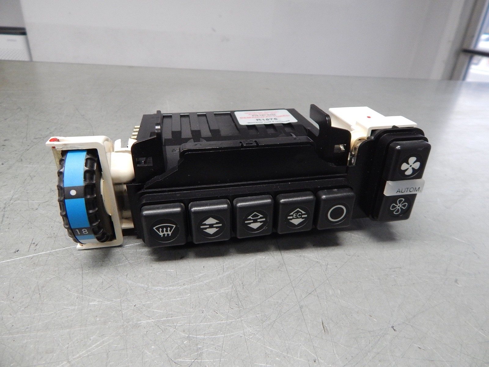W123 300D 300TD 300CD AC HEATER CLIMATE CONTROL - REMANUFACTURED ...