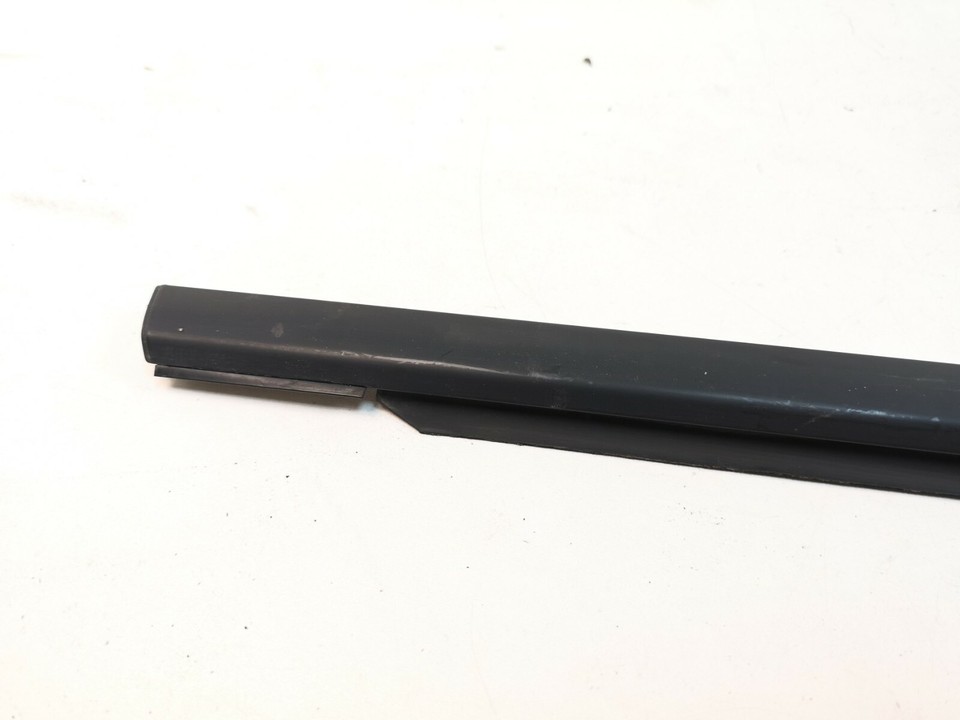 Mercedes Benz W203 Rear Left Window Moulding Trim | eBay
