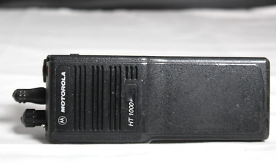 Lot of 3 Motorola HT 1000 H01UCC6AA3DN Walkie Talkie Handheld Radio-No ...