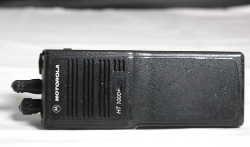 Lot of 4 Motorola HT 1000 H01UCC6AA9DN Walkie Talkie Handheld Radio-No ...