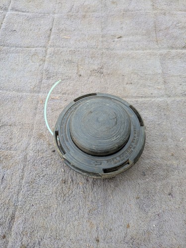 Trimmer Head Assembly From Vintage Weed Eater 1400 Lawn Trimmer 16-1 | eBay