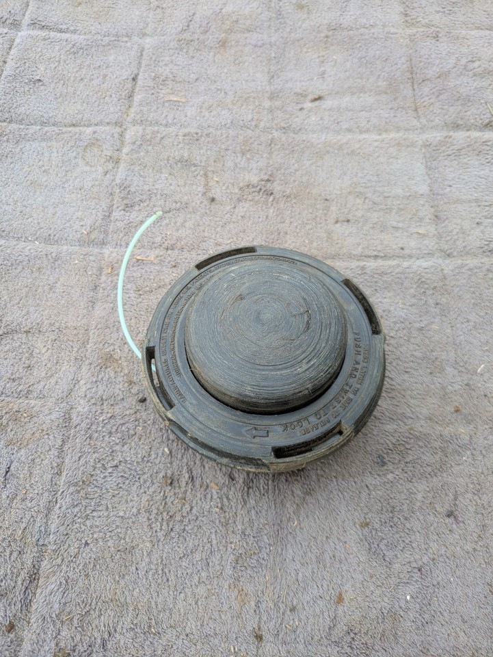 Trimmer Head Assembly From Vintage Weed Eater 1400 Lawn Trimmer 16-1 | eBay