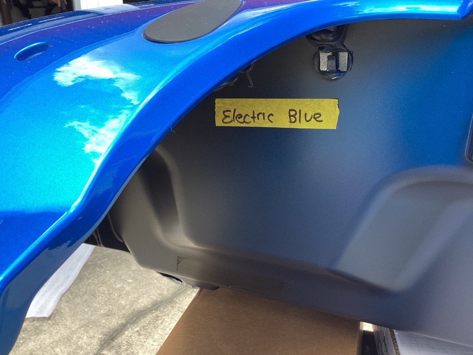 Harley OEM NEW 2018 FLRT TRIKE BODY ELECTRIC BLUE TRUNK, P/N ...