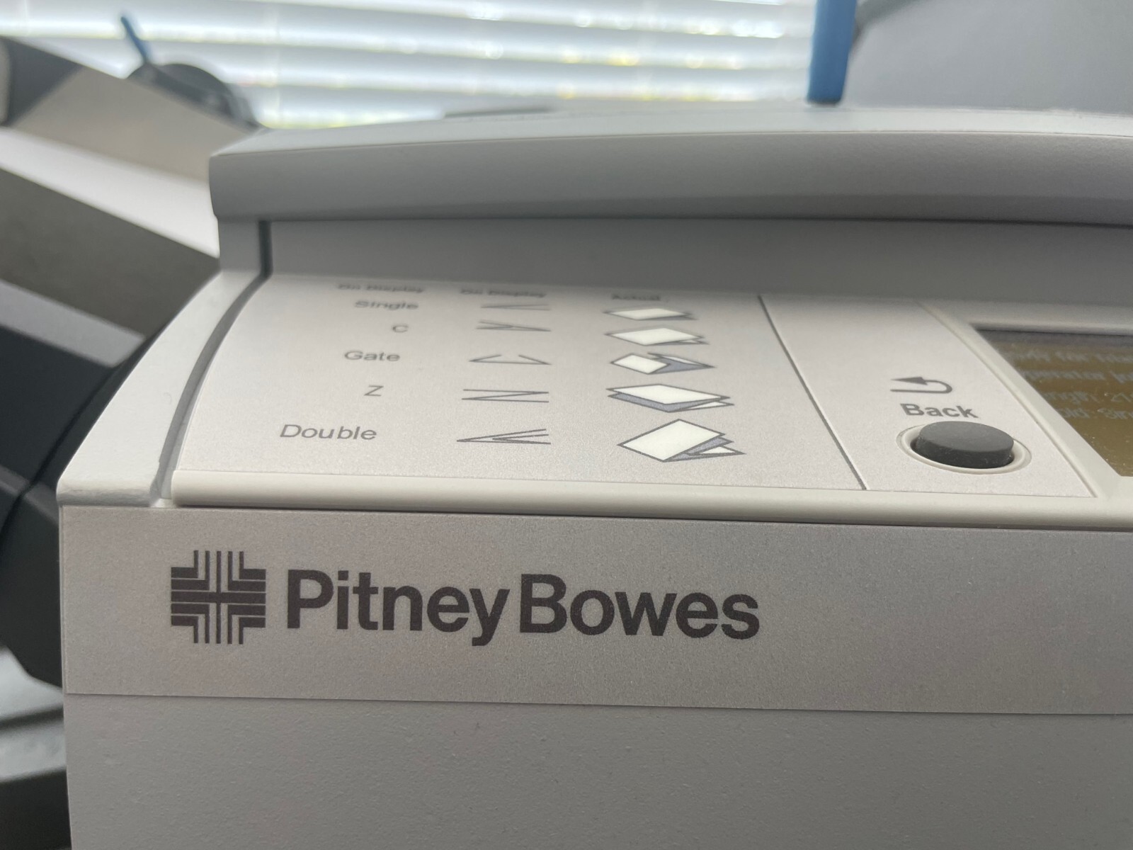 Pitney+Bowes+OfficeRight+DF900+High+Speed+Folding+Machine+Commercial ...