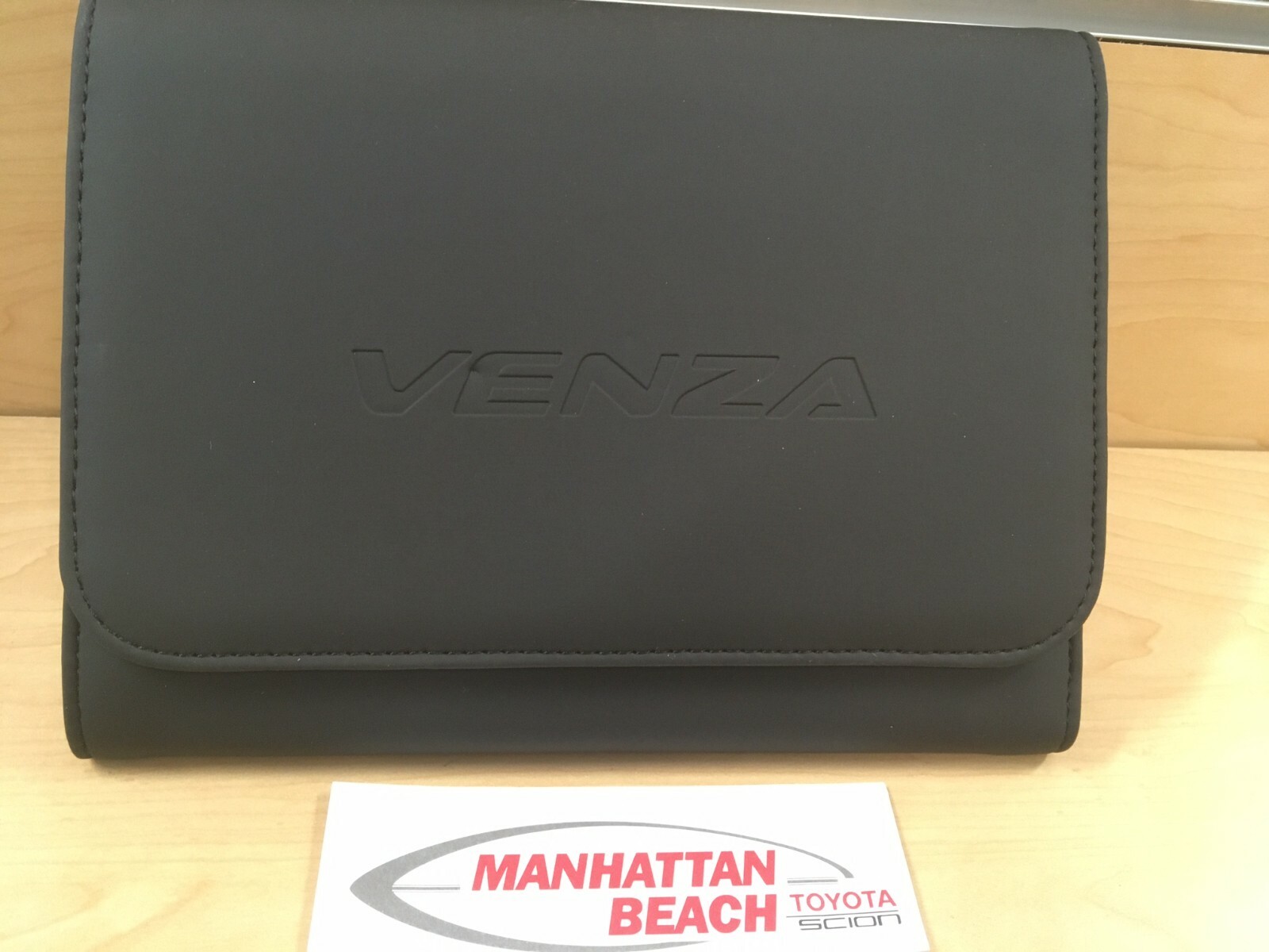 VENZA OWNERS MANUAL PORTFOLIO BLACK WITH EMBOSSED VENZA LOGO GENUINE ...